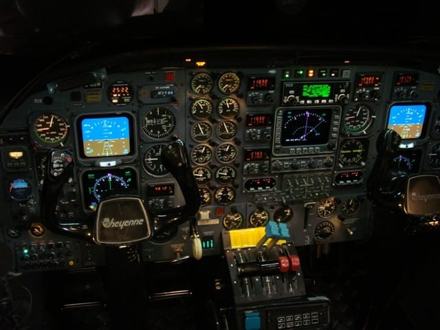 Flying the logbook: my best flights : Air Facts Journal