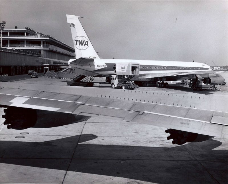 From the archives: Bob Buck gets a Boeing 707 check out : Air Facts Journal