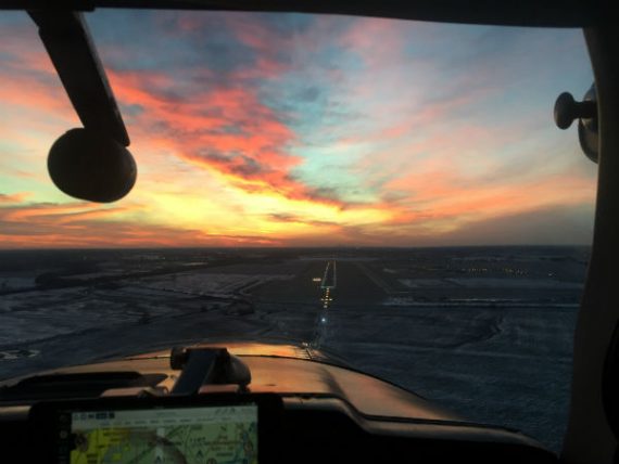 Friday Photo: sunset on a first flight : Air Facts Journal