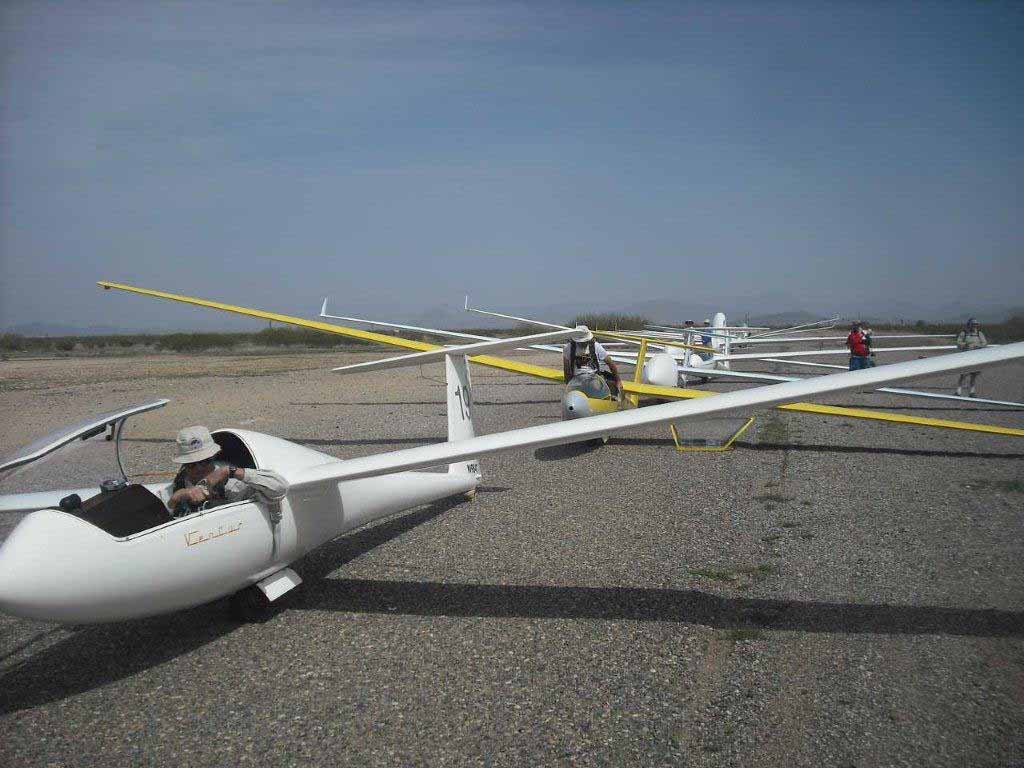 Eight things I know about flying in Arizona : Air Facts Journal