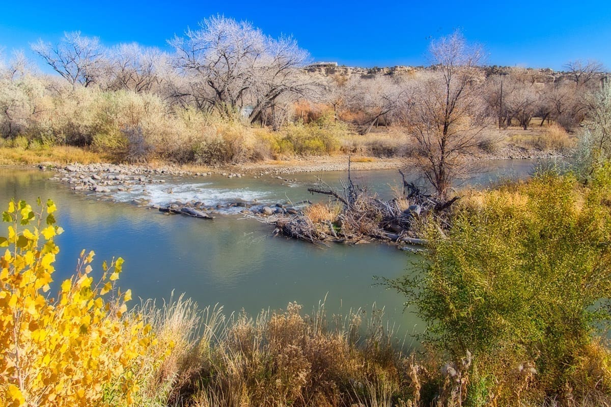 Seek out the small stories with your airplane : Air Facts Journal