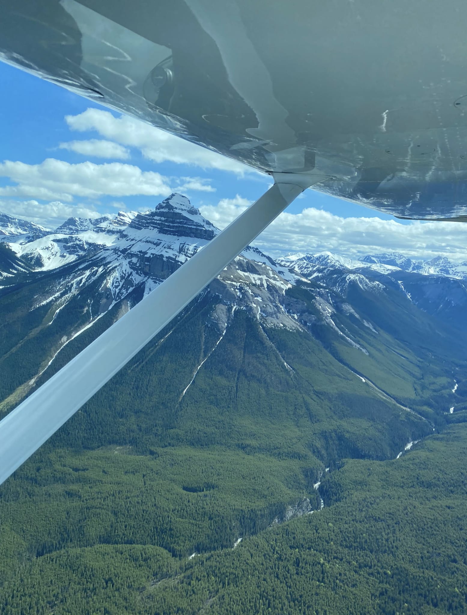 Hand flying across Canada : Air Facts Journal