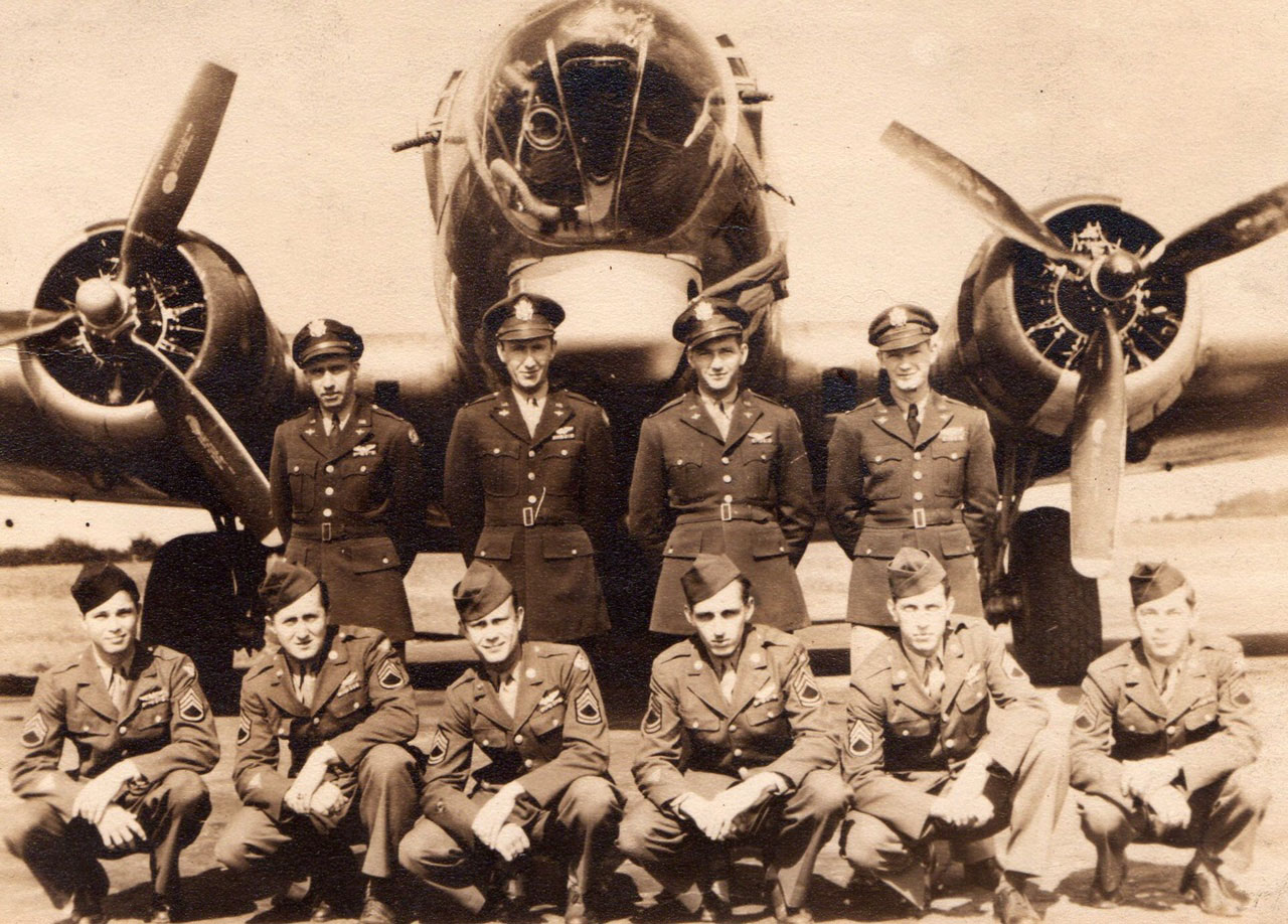 Flying A B 17 Over Germany April 1944 Air Facts Journal Flying A B 17 Over Germany April 1944 Air Facts Journal