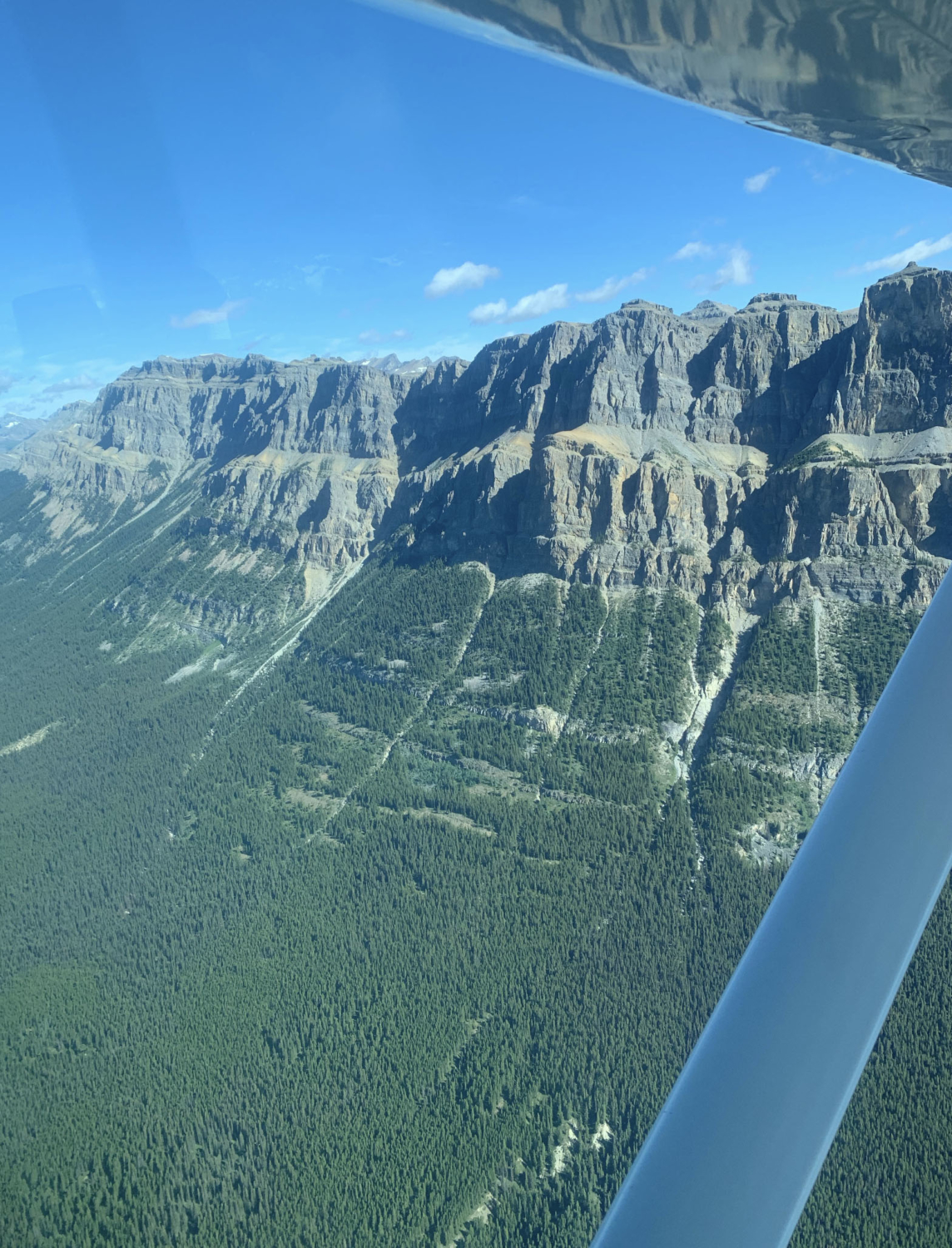 A North American flying adventure with my son : Air Facts Journal