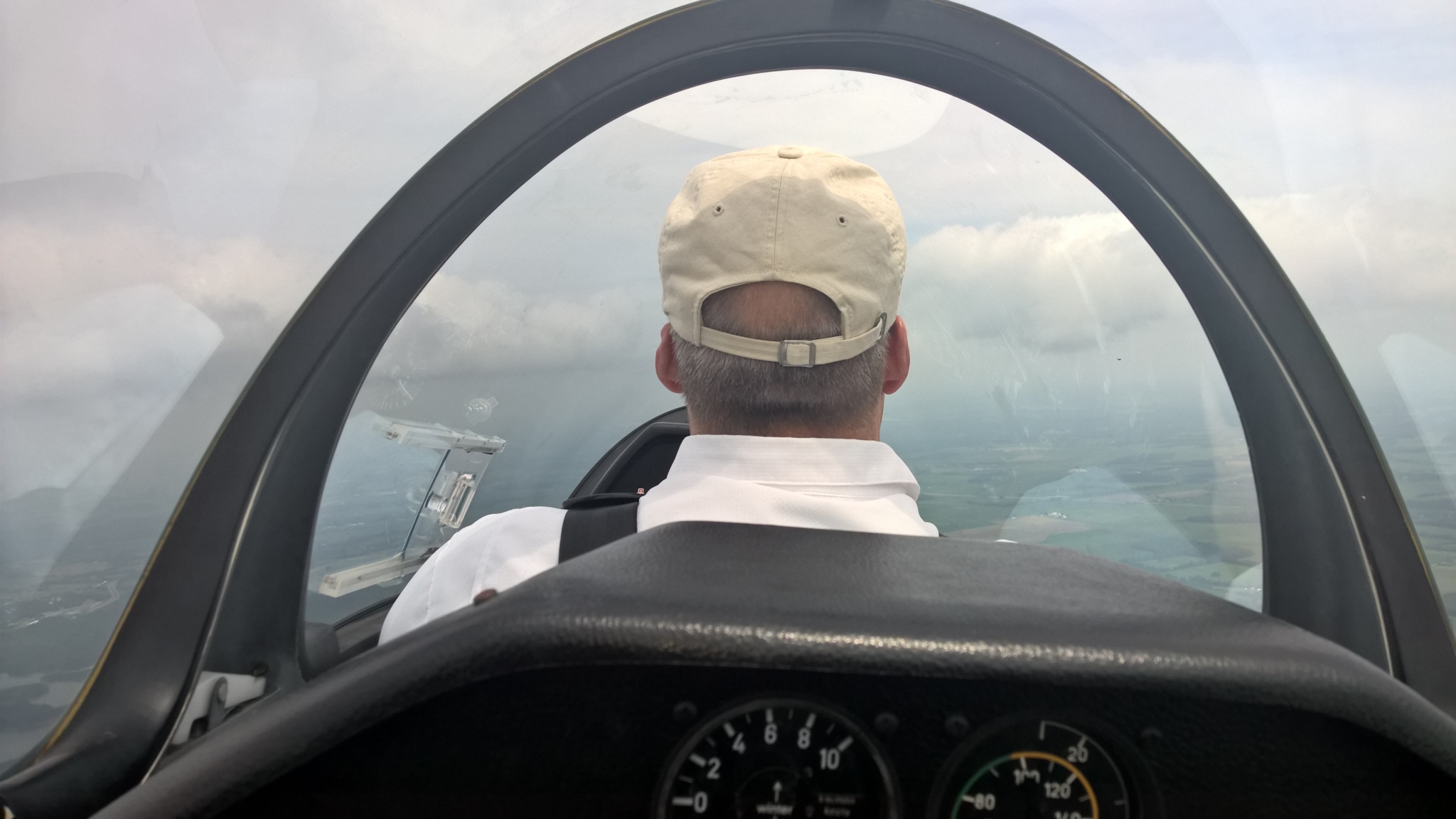 Reflections from a backseat glider pilot : Air Facts Journal